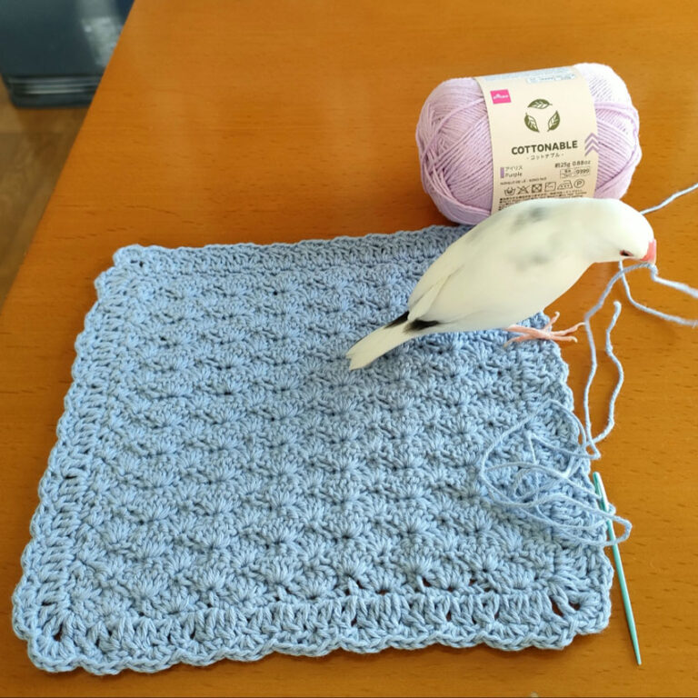 かぎ針編み無料編み図「ていねいに編むハンカチ」 | かぎ針編みレシピ・無料編み図 Ronique [ロニーク]